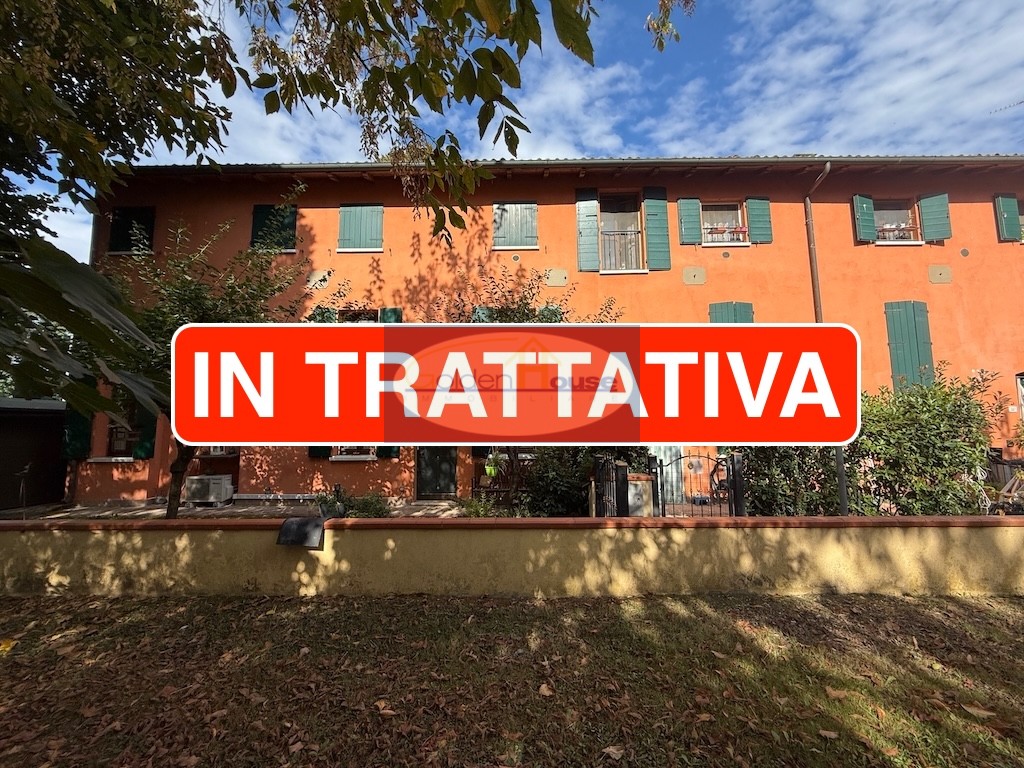 A294 – VENDITA a Santa Maria Codifiume - Golden house